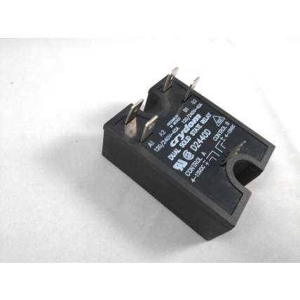 Relay,SSR,Dual 240VAC,40A(Crydom D2440D) - 產品介紹 - 碩輝科技 SES Technology